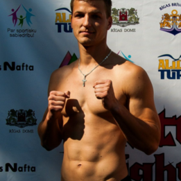 Monvids Zvaigzne vs. Raitis Helmanis, FREON | MMA Bout | Tapology