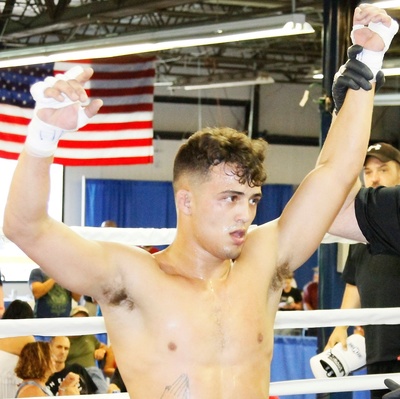 Raymond Davila ("Rayzor") | MMA Fighter Page | Tapology
