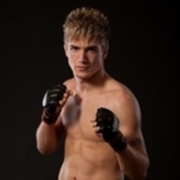 Adam Edwards vs. Ben Crook, Cage Warriors 43 | MMA Bout | Tapology