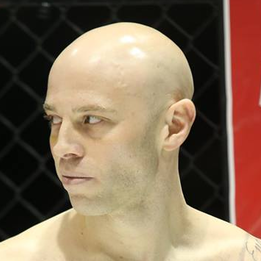 Raymond Davis vs. Kurt Sutherland, KOP 60 | MMA Bout | Tapology