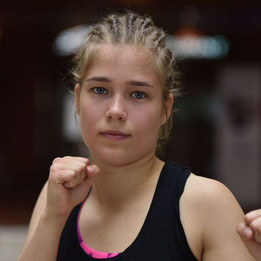 Anna Gaul vs. Lea Maria Zinkanell, 2018 IMMAF European Championships ...