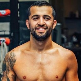 Enriko Gogokhia vs. Samuel Teah, Figueroa vs. Magsayo | Boxing Bout ...