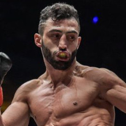 Giorgio Petrosyan vs. Nasser Boungab, PetrosyanMania Gold Edition ...