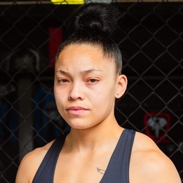 Thay Xavier vs. Agata Lucas, MAC 12 | MMA Bout | Tapology