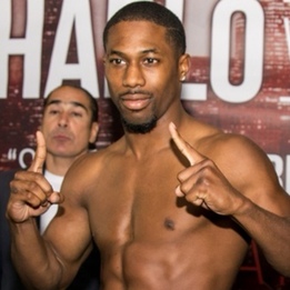 John Bauza vs. Christon Edwards, Stevenson vs. Nakathila | Boxing Bout ...