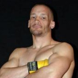 Deray Davis vs. Sean Huffman, United Combat League 32 | MMA Bout | Tapology