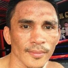 Junyi Xie vs. Phum Kunmat, Tulake vs. Poshtiri | Boxing Bout | Tapology