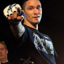 Desmond Moore vs. Mike Colon, XFE 37 | MMA Bout | Tapology