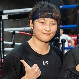 Bo Mi Re Shin vs. Ana Maria Lozano, Kang vs. Millan | Boxing Bout ...