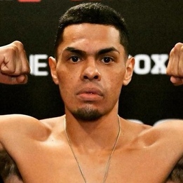 Gabriel Flores Jr. vs. Jose Arellano, Wednesday Night Fights | Boxing ...