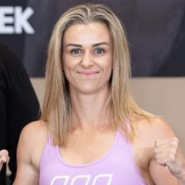 Amber Amelia vs. Ali Jensen, Tongotongo vs. Turner | Boxing Bout | Tapology