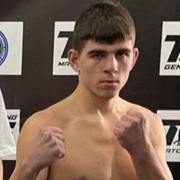 Petro Frolov vs. Christopher Mena, Çetin vs. Romero | Boxing Bout ...