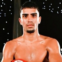 Khalid Ayub vs. Danail Stoyanov, Edwards vs. Alvarado | Boxing Bout ...