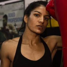 Andrea Sanchez vs. Daniela Molina, Merino vs. Bermudez | Boxing Bout ...