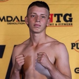 Ken Aitken vs. Lachlan O'Shea, Hill vs. Biggs | Boxing Bout | Tapology