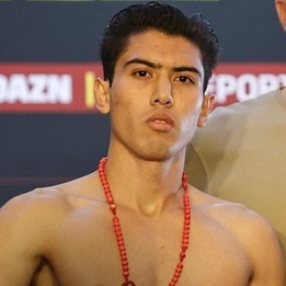 Alejandro Yung vs. Irving Fierro, Noche Mexicano | Boxing Bout | Tapology