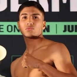 Aaron Aponte vs. Leo Martinez, Kyoguchi vs. Bermudez | Boxing Bout ...