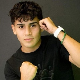 Victor Ruiz vs. Alexander Cecena Acuna, Brawl in the Barrios | Boxing ...