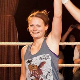 Vanessa Michaud Belzile vs. Émilie Ferland I, Cage Warriors | MMA Bout ...