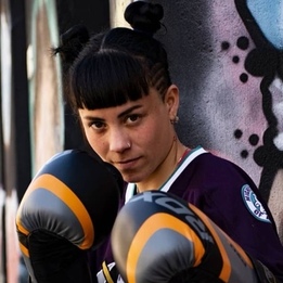 Thalia Pineiro vs. Laila Martinez, Velada Internacional De Boxeo ...