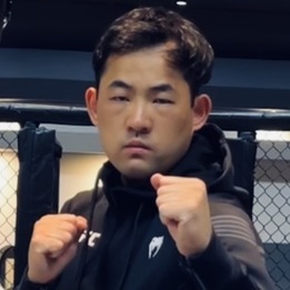 Lincoln Liu vs. Ryan Burns, Showdown 11 | MMA Bout | Tapology