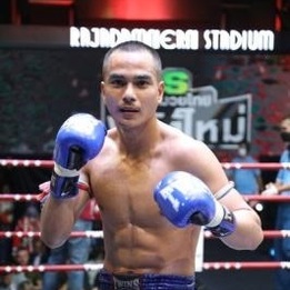 Petchmanee Por Lakboon vs. Khunhanlek Singmawynn, One Friday Fights 6 ...