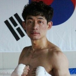 Chul Woo Lim vs. Yoon Bin Han, Phoenix Battle Seoul | Boxing Bout ...