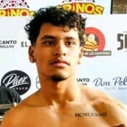 Alan Contreras vs. Hector Jesus Castro, Combate en el Pacífico | Boxing ...
