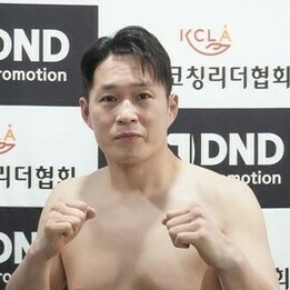 Ho Chae Kim vs. Young Wook Kang, Rookie of the Year Competition ...