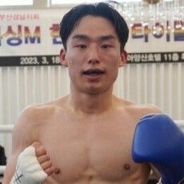 Jin Woo Han vs. Dae Yub Jang, Yoon vs. Kim | Boxing Bout | Tapology