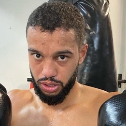 Matthew Geldenhuys vs. Siyamthanda Sam, Fight Night | Boxing Bout ...