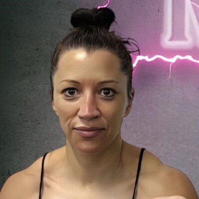 Anna Collie | Boxer Page | Tapology