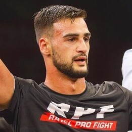 Shirkhan Guseynov vs. Bekmurod Yuldoshev, Petryakov vs. Makhense ...