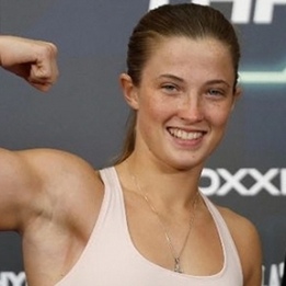 Francesca Hennessy vs. Carla Camila Campos, Unstoppable | Boxing Bout ...