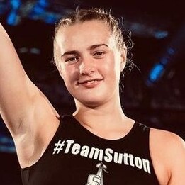 Charlie Sutton vs. Bojana Libiszewska, Underground At The Galleries ...