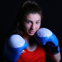 Kum Byol An vs. Anush Grigoryan, 2025 Women's World Boxing ...
