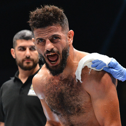 Mahmoud Ahmed vs. Florin Lupu, BKFC 54 | Boxing (Bare Knuckle) Bout ...