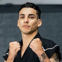 Jordan Lee Barker vs. Damian Villa, Karate Combat 43 | Karate Bout ...