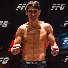 Emiliano Otarola vs. Aaron Rivas, Fight for Glory | Kickboxing Bout ...