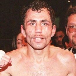 Genaro Hernandez vs. Carlos Hernandez, Hernandez vs. Hernandez | Boxing ...