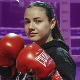 Noelia Gutierrez vs. Gamze Soguksu, 2025 European Boxing U23 ...