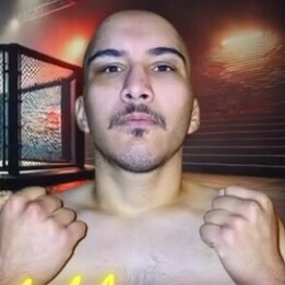 Anthony Swartz vs. Frankie Hernandez, Live MMA at Waterfront Place 5 ...