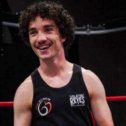 Enzo Rey vs. Valentin Guth, Gala de Boxe | Boxing Bout | Tapology