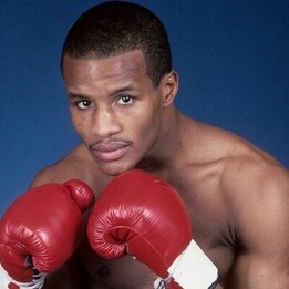 Michael Moorer vs. George Foreman, Moorer vs. Foreman | Boxing Bout ...