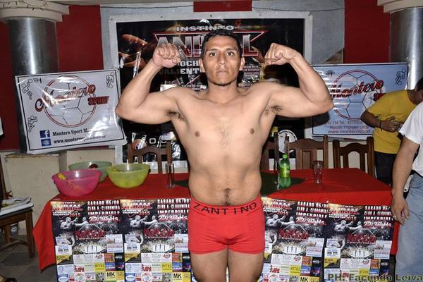 Alejandro Galvan ("Dogo") | MMA Fighter Page | Tapology