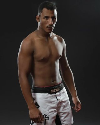 Alan Silverio | MMA Fighter Page | Tapology