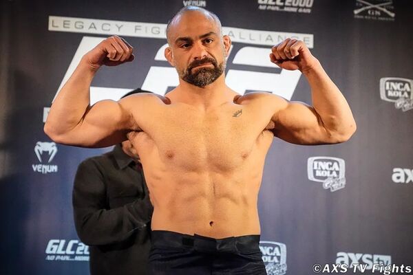 Ashkan Morvari ("Smashkan") | MMA Fighter Page | Tapology