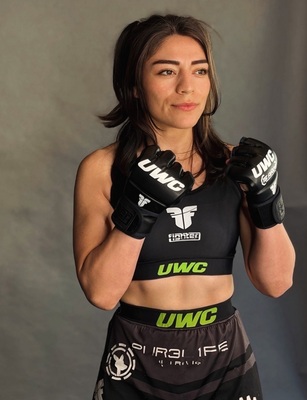 Fernanda Muñoz ("Dinamita") | MMA Fighter Page | Tapology