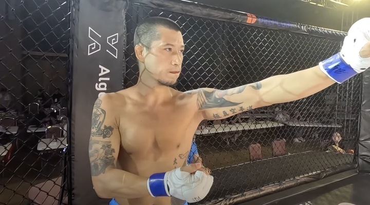 Ho Won Jung ("Karate Psycho") | MMA Fighter Page | Tapology