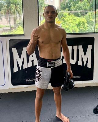 Willian Prado ("Predador") | MMA Fighter Page | Tapology